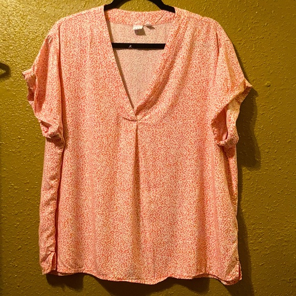 GAP | Tops | Womens Gap Blouse With Dotted Design | Poshmark